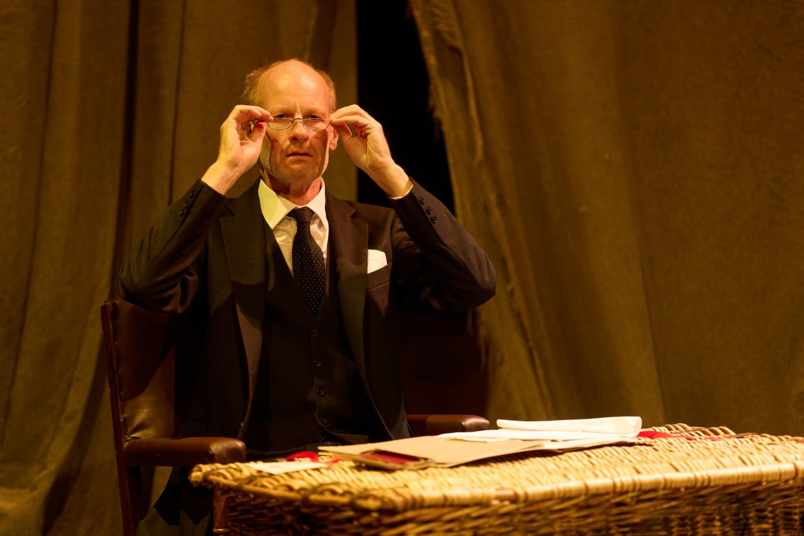 Review – The Woman in Black – Theatre Royal, Brighton